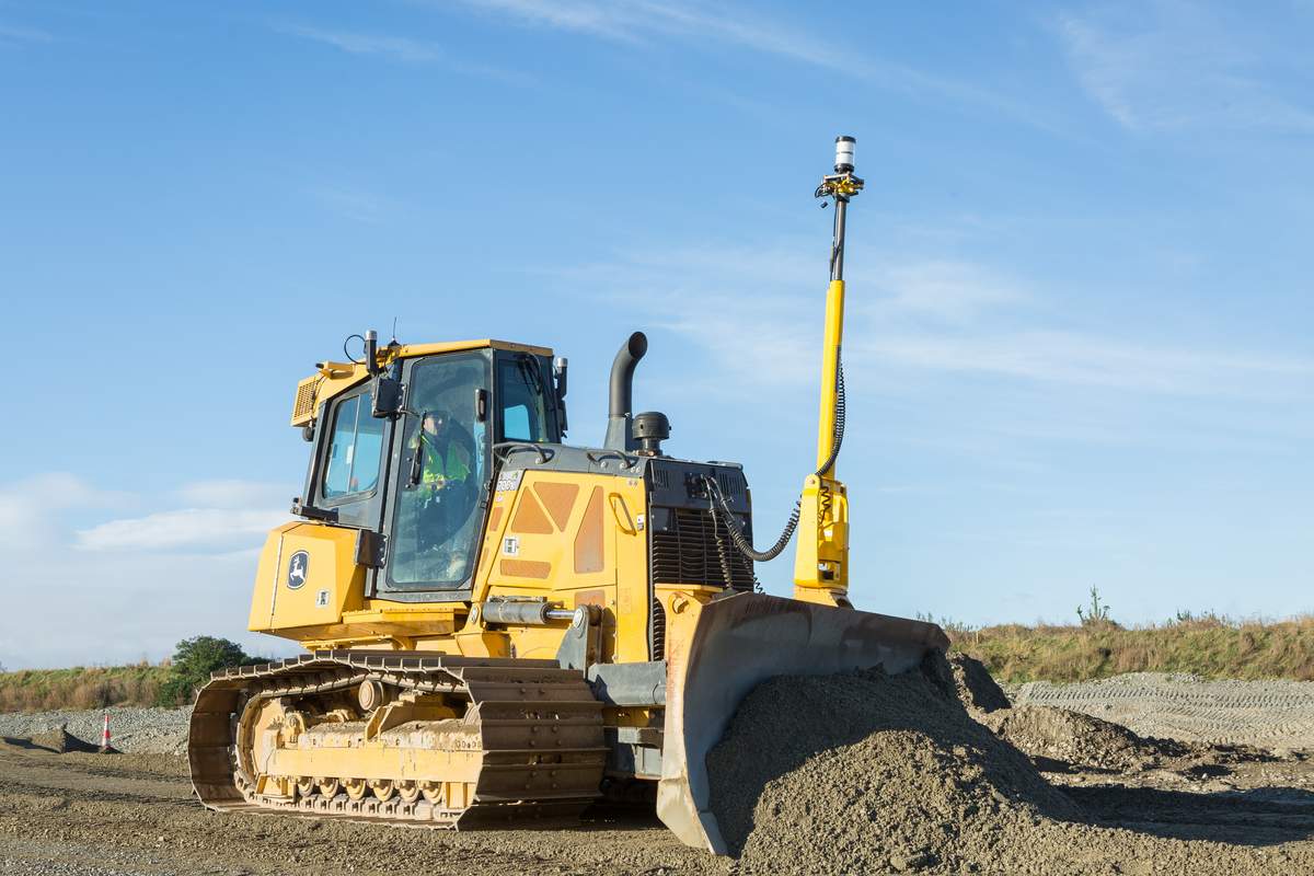Trimble Earthworks Vers. 1.10: Dozer